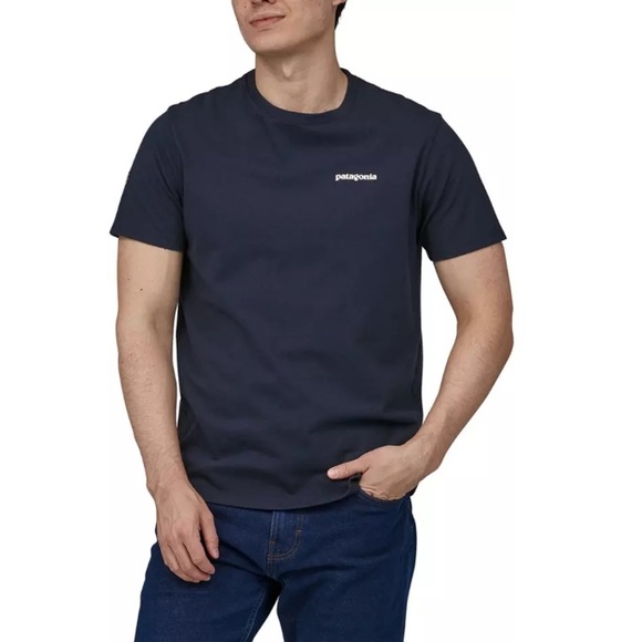 Patagonia | Shirts | Patagonia Mens Fitz Roy Icon Responsibilitee ...